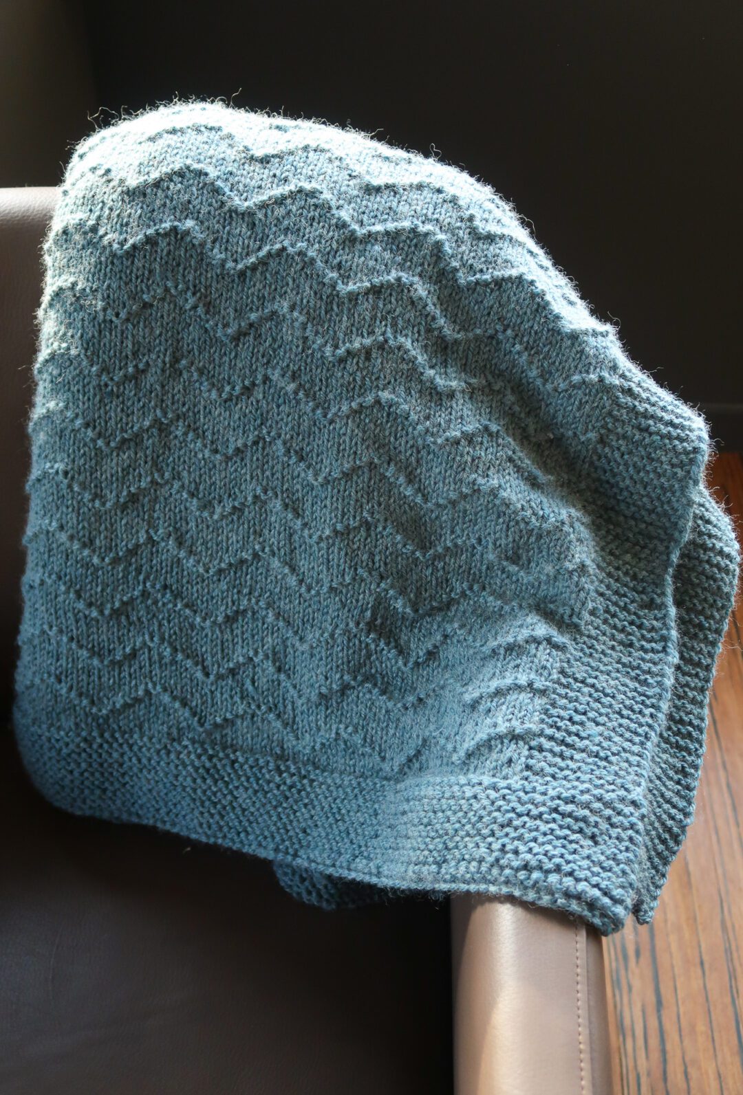 Knit Stitch Pattern | The Wave Stitch | Knitting with Chopsticks