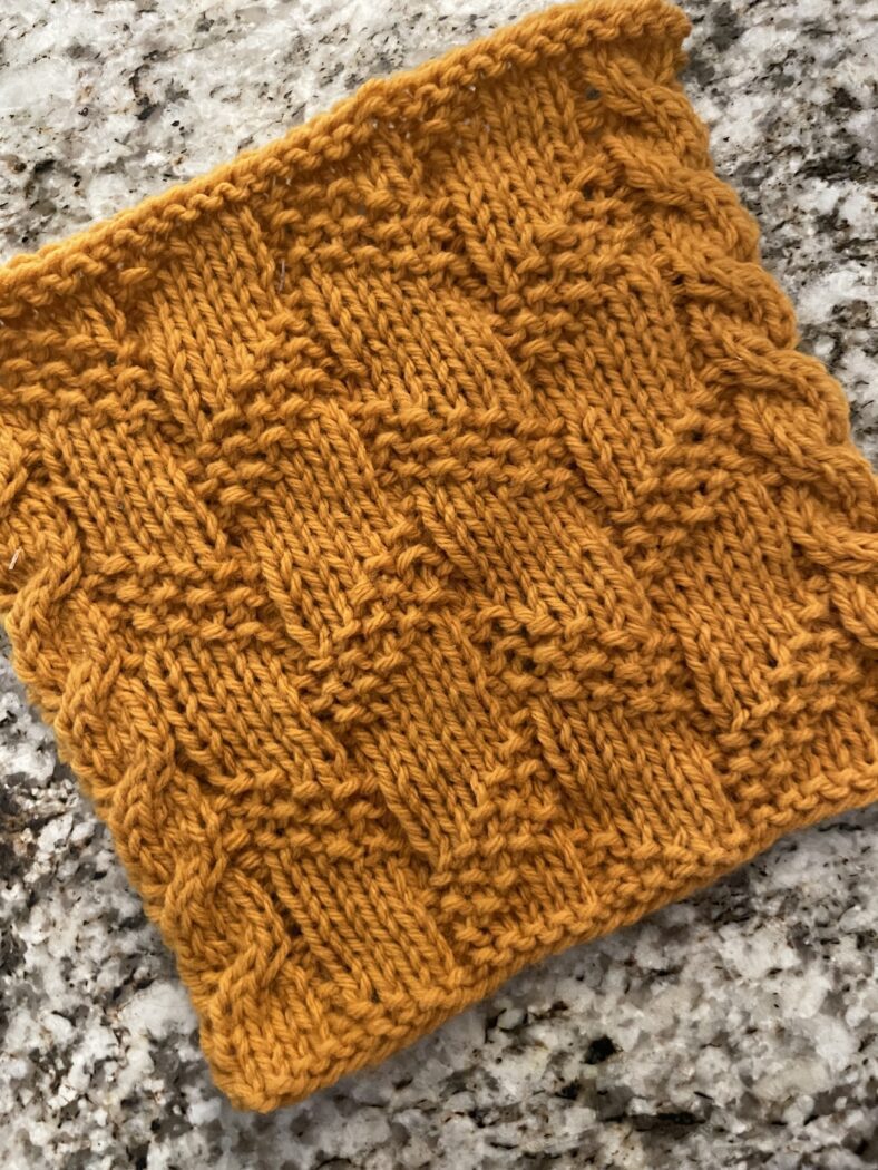 8" Knit Blanket Square Pattern FREE - Apple Picking Blanket Square