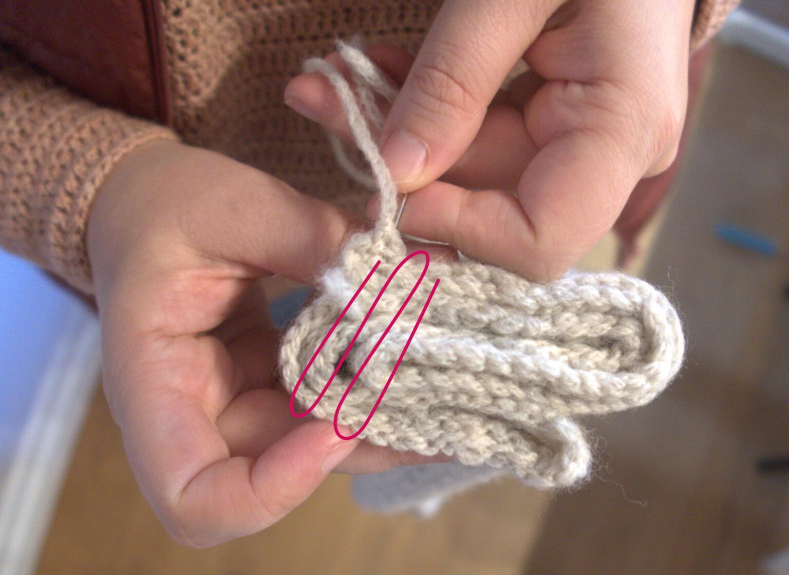 Free Knitted Cowl Pattern - Twisted Knit Scarf Pattern Beginner