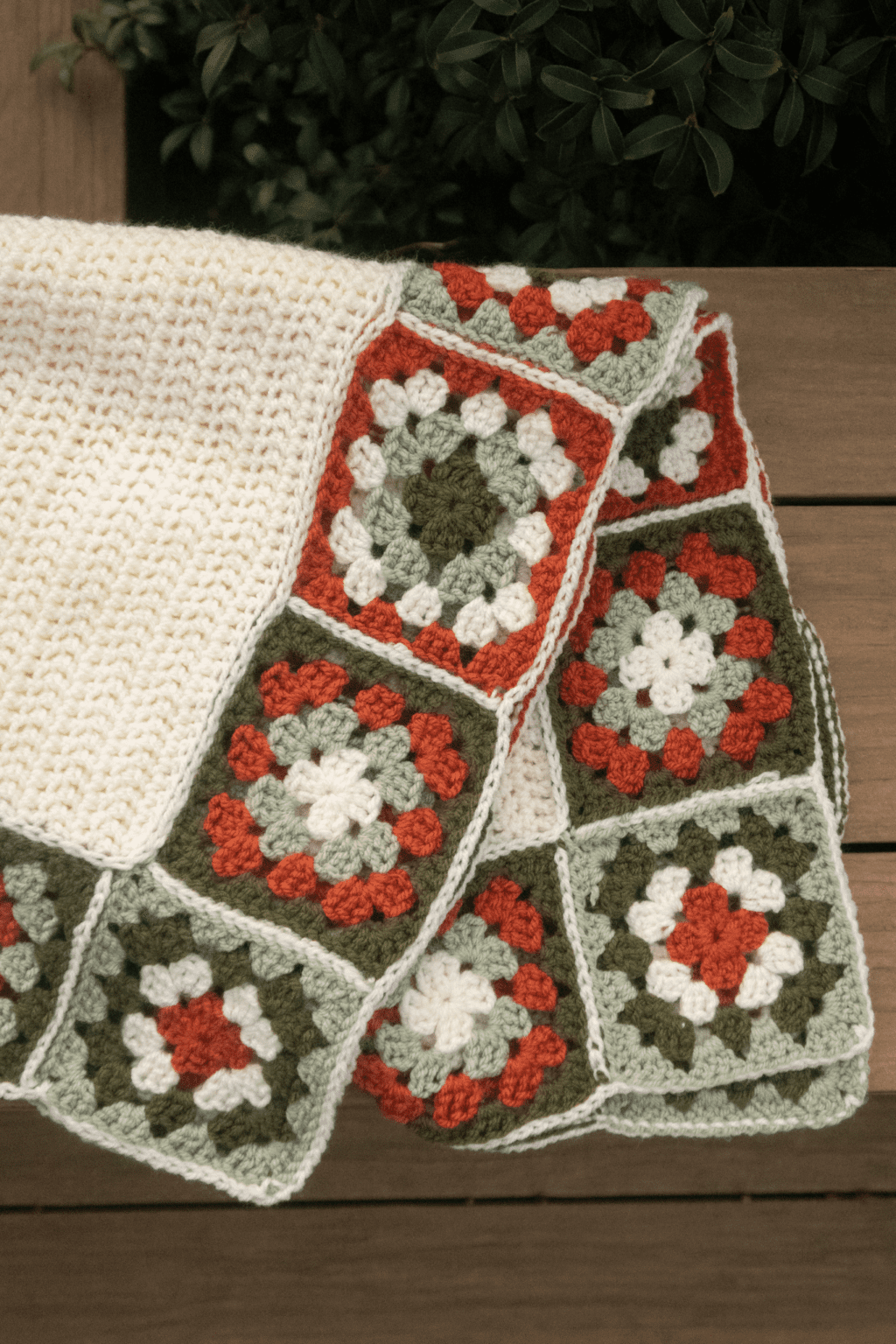 Granny Square Border Crochet Blanket Pattern