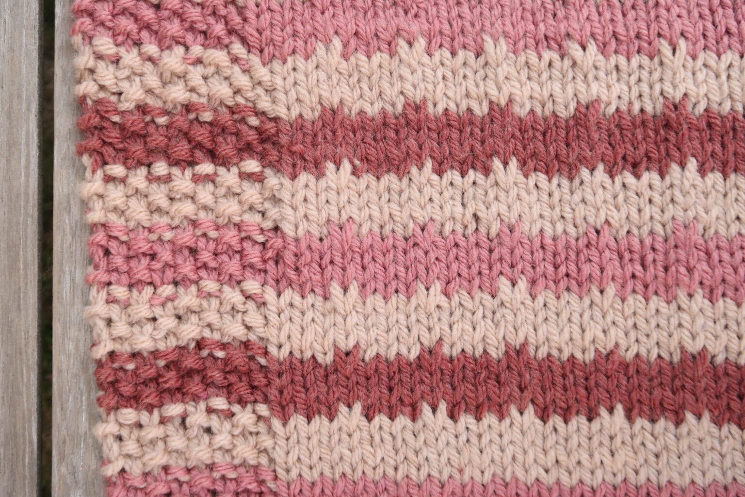 Free Striped Blanket Knitting Pattern | Knitting with Chopsticks