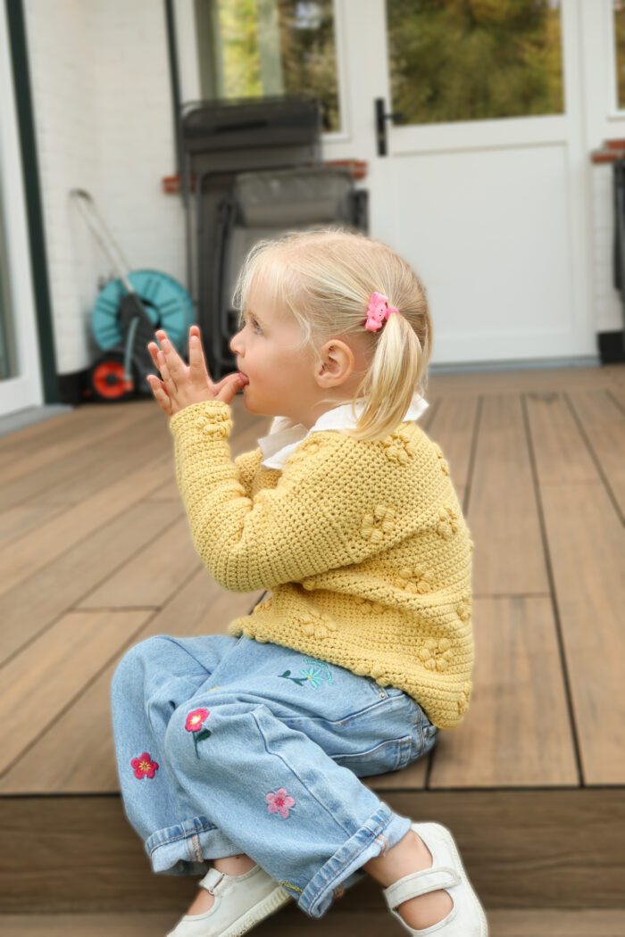 Pops of Petal Childs Crochet Jumper Pattern | Knitting with Chopsticks